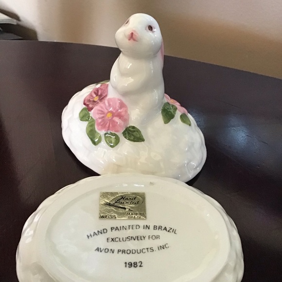 Avon | Accents | Vintage 982 Avon Hand Painted Ceramic Bunny Rabbit ...